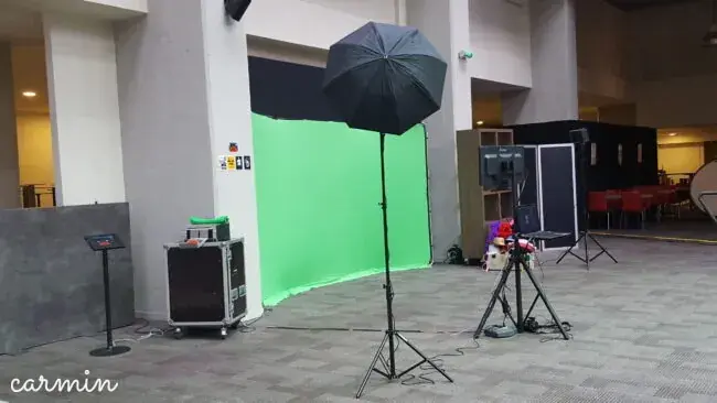 Animation photocall fond vert | Séminaire & soirée | Devis en ligne